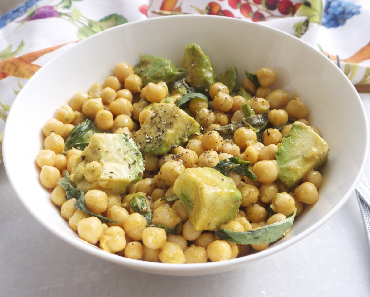 Five-Minute Curried Chickpea, Avocado and Basil Salad - Rosanna Davison ...